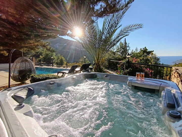 Sun, Pool & Comfort Await You, Alanya Villa 1005 - Alanya