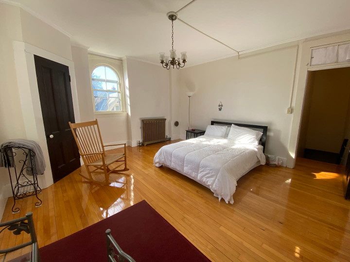 Spacious 1500 Sqft Apartment Next To Smith College - Northampton, MA