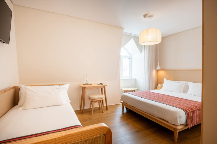 Large Double Room - Ericeira