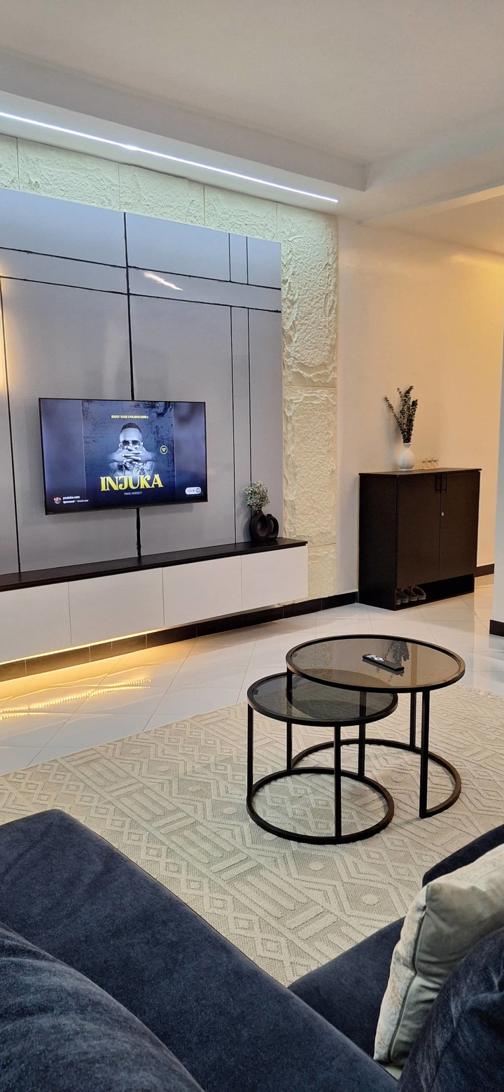 Luxurious Cozy 1 Bhk With Ac & Views In Bukoto - Uganda