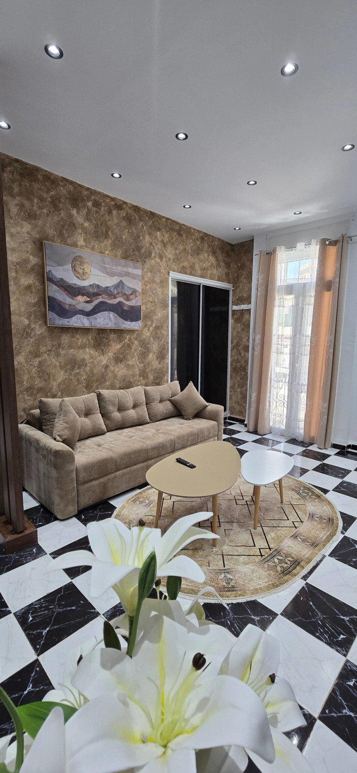 Talia Loft - Algiers