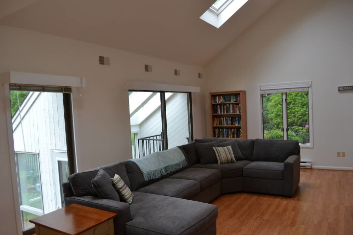 Beautiful 5br On Newport Line; Close To Everything - Newport, RI