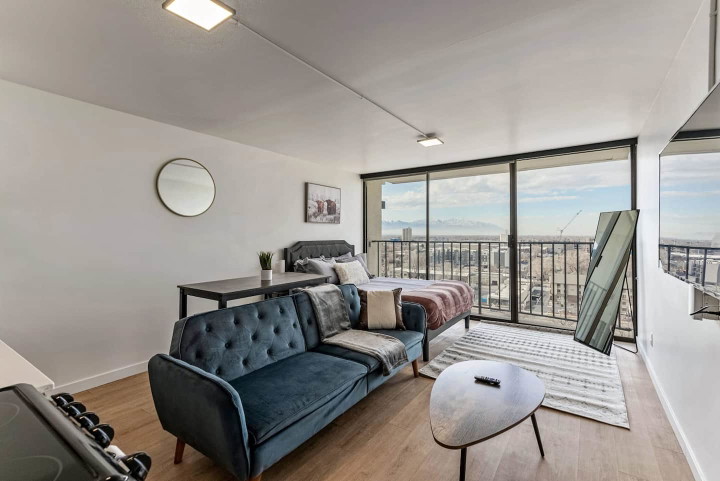 High Rise 12th Floor City Views Free Pkg, Gym - Salt Lake City, UT