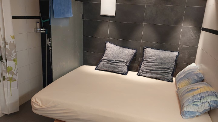 Zimmer Mit Dusche, Wc, Lavabo. - Lenzerheide