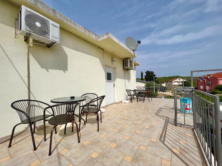 2 Bedroom Apartment In Tisno - Murter