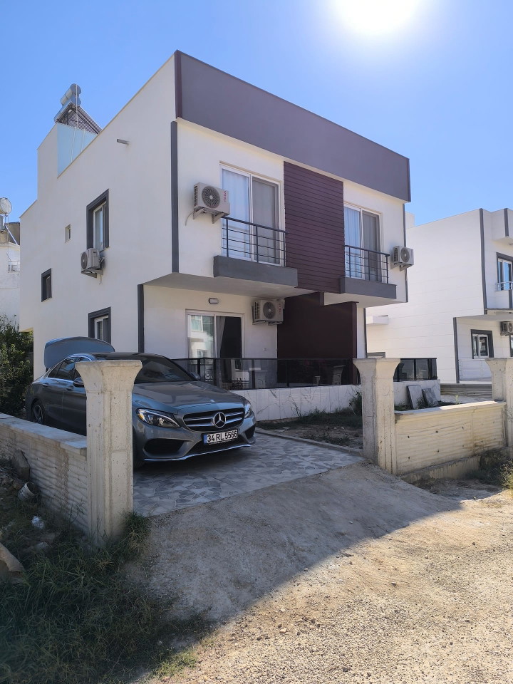 Denize 150 Metre 3+1 Dublex Villa - Silifke