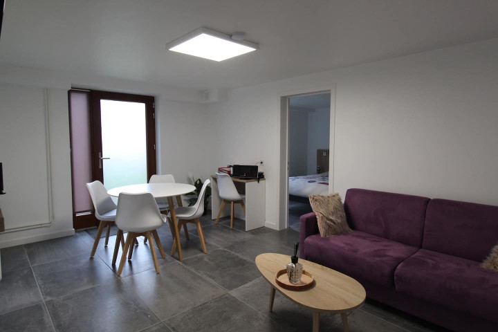 Appartement Meublé Avec Sobriété - Arlon