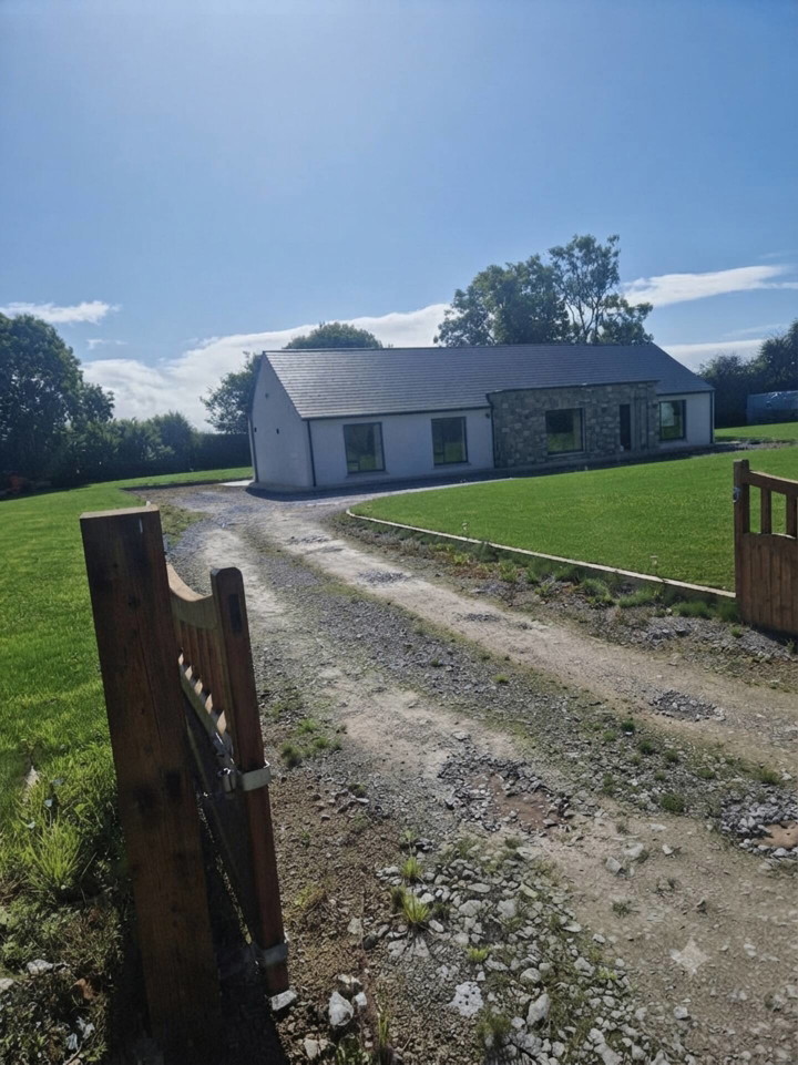 4 Bedroom Home. 54km From Adare Manor Golf Course - Mallow
