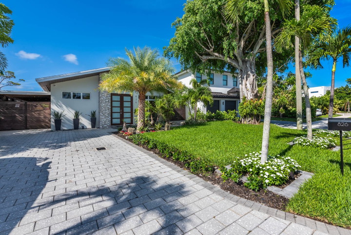Lake Ave Getaway - Delray Beach, FL