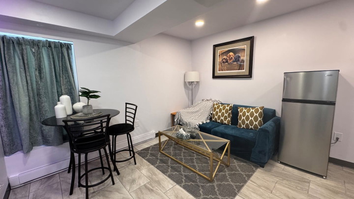 Private Apartment Walk To Beach|stores|dining - North Bay