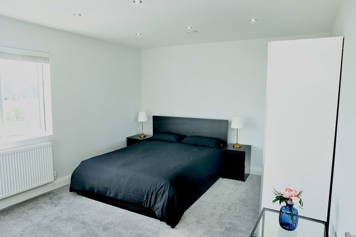 Modern 1br Apt | Free Parking | Central Ldn Access - Chingford