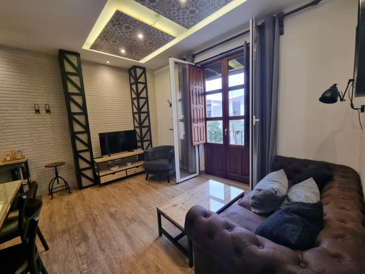 Exclusive At The Foot Of The Cathedral Tower - Granada