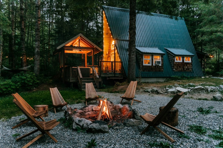The A-frame @ Skycamp: Hot Tub And Sauna - Skykomish, WA
