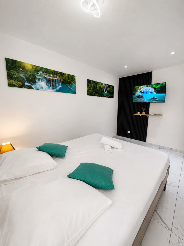 Le Nid Tropical - T2 Climatisé - Proche Du Centre - Fort-de-France