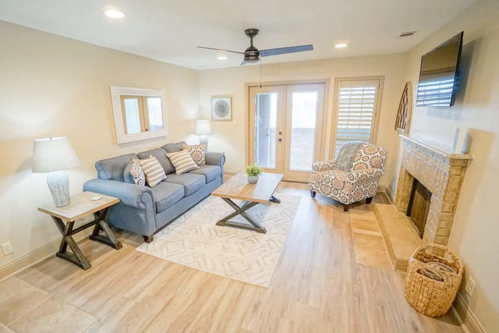A "Meek" Retreat 
(Unit 261) - Midland, TX