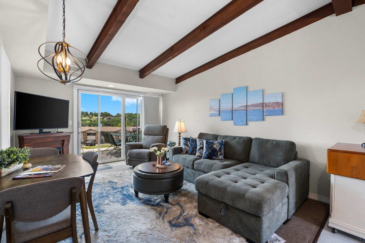 Little Dipper - Cozy Condo For 6 With Resort-style - Kimberling City, MO