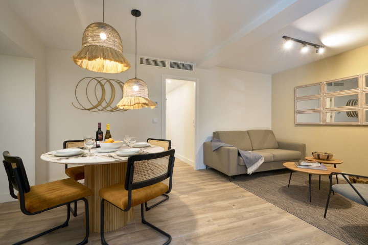 Free Parking, Spaciousness And Design In San Lorenzo - Seville