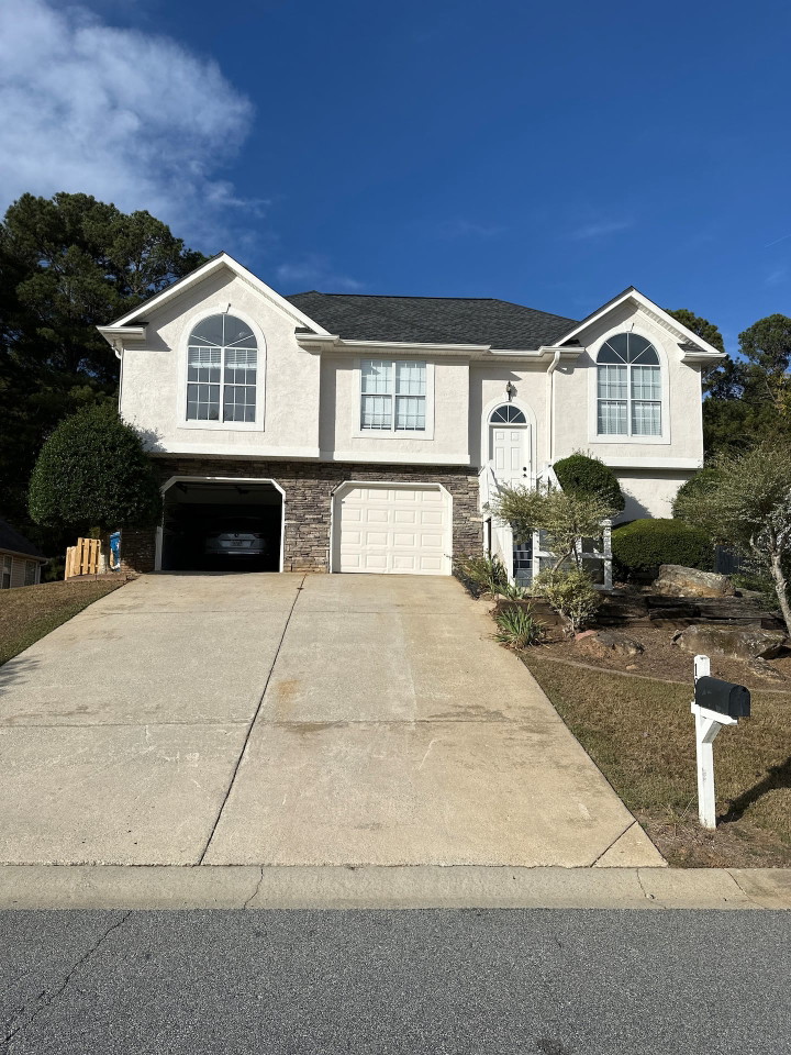 Brand New House With 4 Bedrooms And 2 Bathrooms - Peachtree City, GA