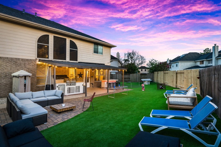 Heated Pool, Has It All & Close To Everything. - The Woodlands, TX