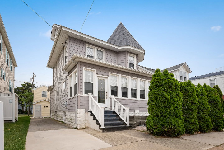 Spacious 4 Br Near Morey's Pier+beach- 5 Min Walk - Wildwood, NJ