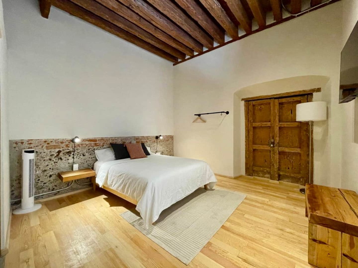 S2 Charming Refuge In Historic Downtown Building - Mexico City