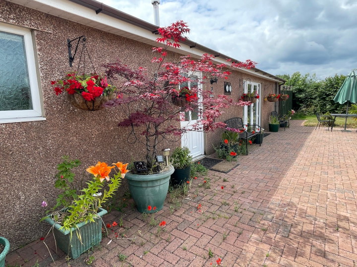 Hawthorn Lodge With Jacuzzi, Sauna And Play Area - Usk