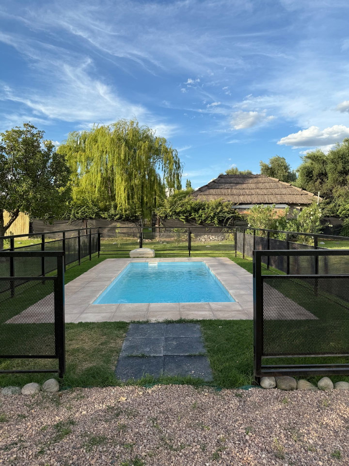 Cabin With Pool And Barbecue, Close To Wineries. - San Rafael