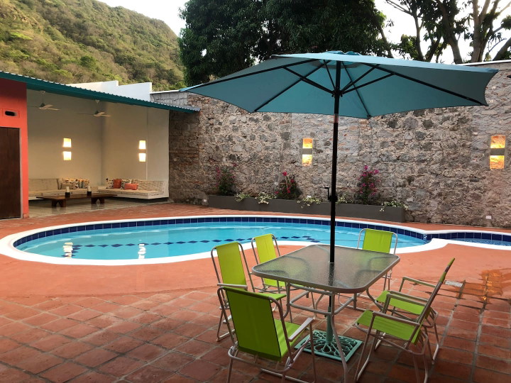 El Patio  Casa Para 10 Personas Zona Histórica - Honda