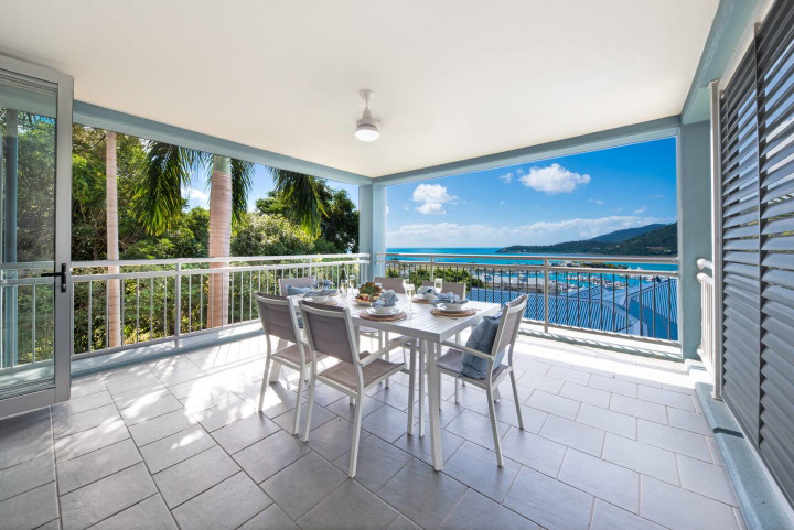 Coastal Charm On Airlie - Airlie Beach