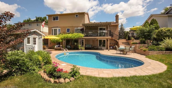 Maison D'hôtes Backyard Oasis. - Milton