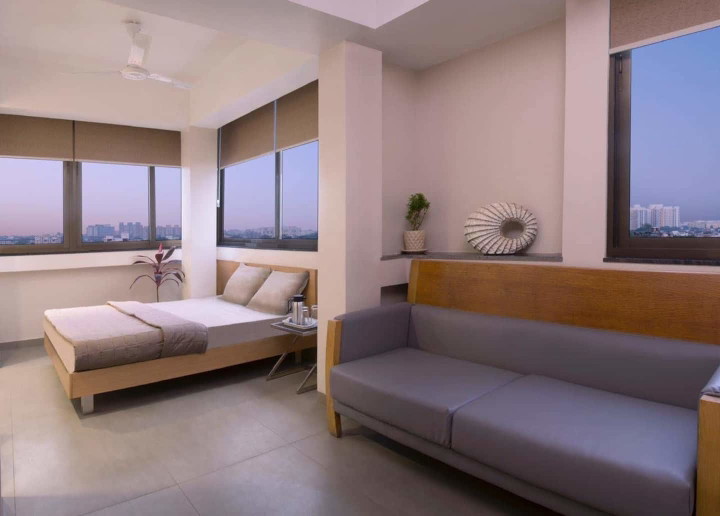 7 Bedroom Apartment For 15 Guests - Nagpur