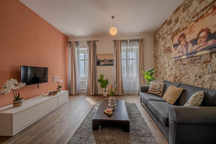 Family Aprt In Central W/ Private A/c & Jaccuzi - Praga