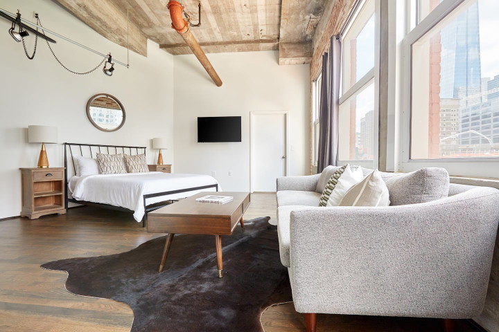 Amazing Studio In Theater District - Houston, TX