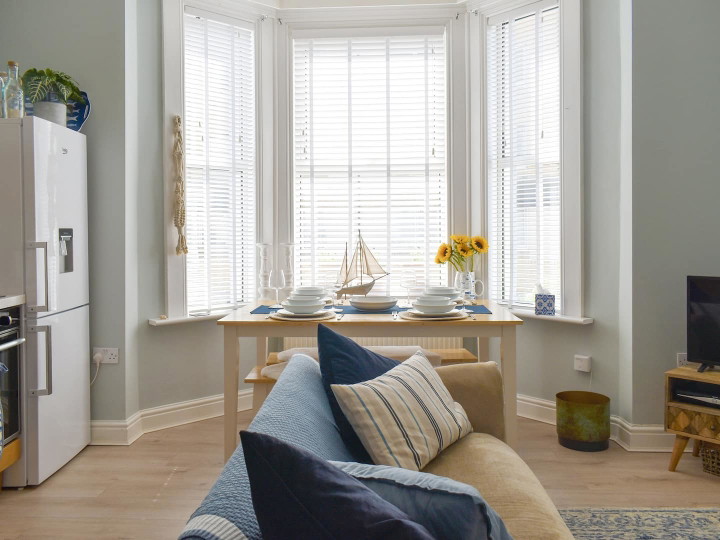 Sandgate Apartment - Folkestone