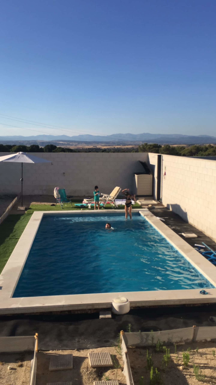 "Finca La Felicidad Del Encuentro" - Brunete