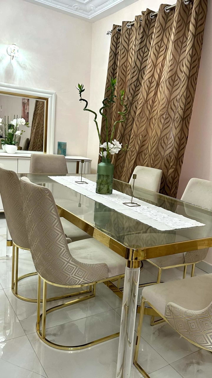 Charmant Appartement Avec Grande Terrasse - Libreville