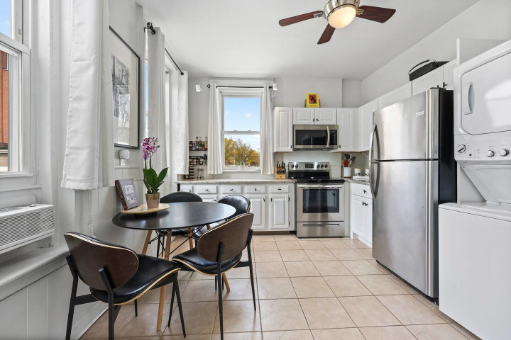 Charming Wooster Square Home Near Famous Pizza - New Haven, CT