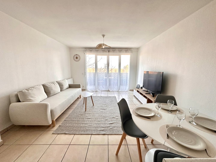 Charming One-bedroom Apartment In Gex With Mont Blanc View - Saint-Genis-Pouilly