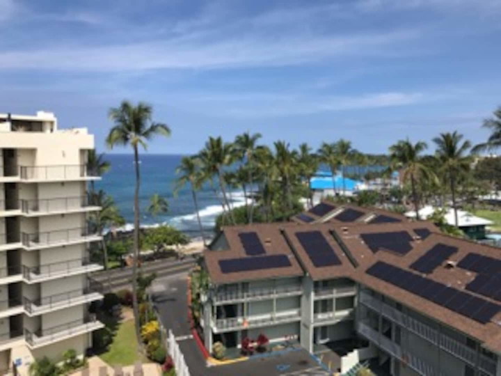 Kona Alii Condo With Ocean View - Kailua-Kona, HI