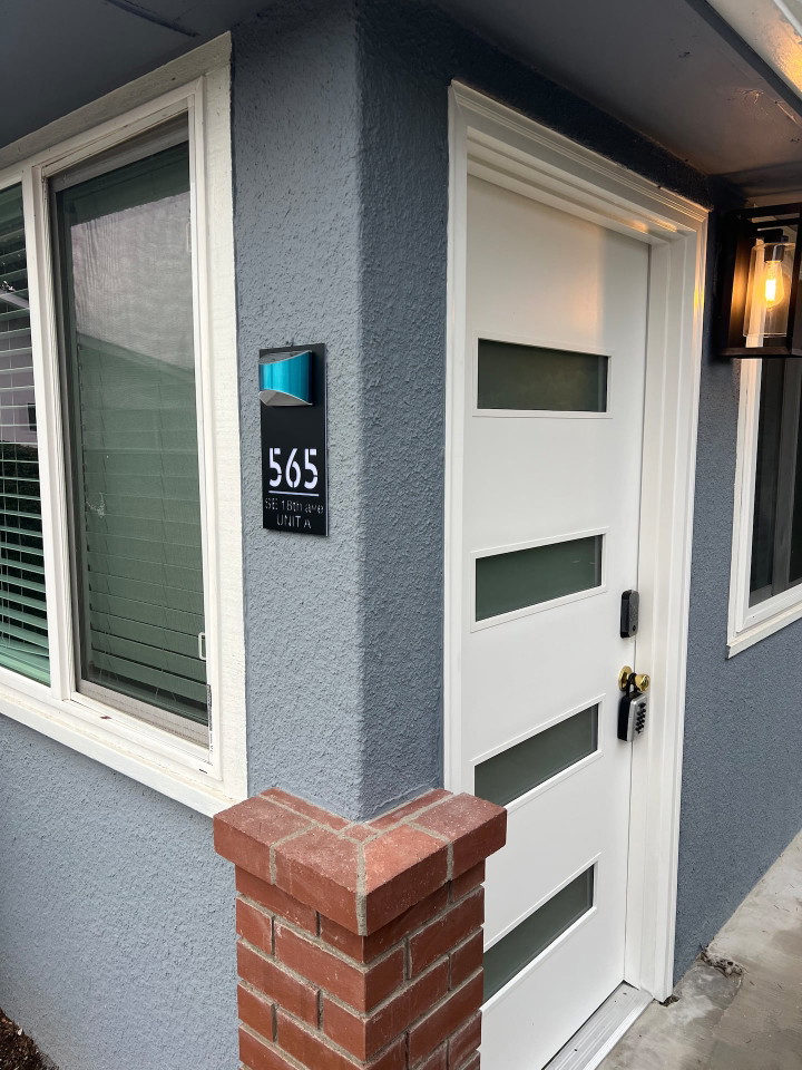 Bright & Modern 1-br In Hillsboro. Near Intel - Hillsboro, OR