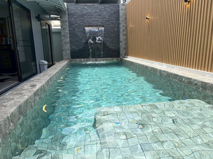5 Min Walk To Bangla Rd. Thai Style Pool Villa - Patong Beach