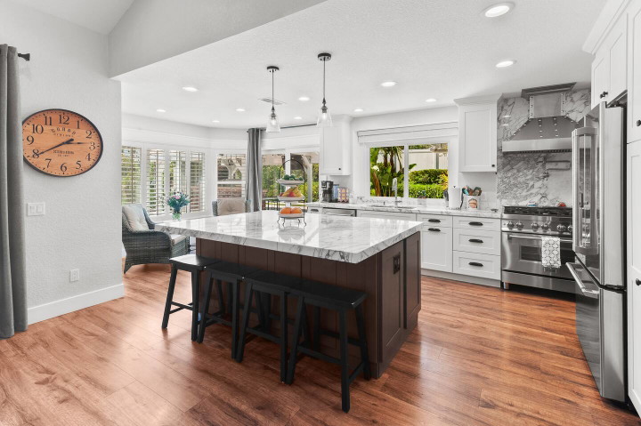 4br Luxury Estate | Pool, Casita & Insurance Stay - Rancho Cucamonga, CA