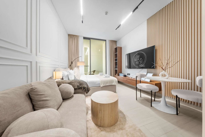 Brand New Luxury Studio Amazing Pool & Gym - Dubai