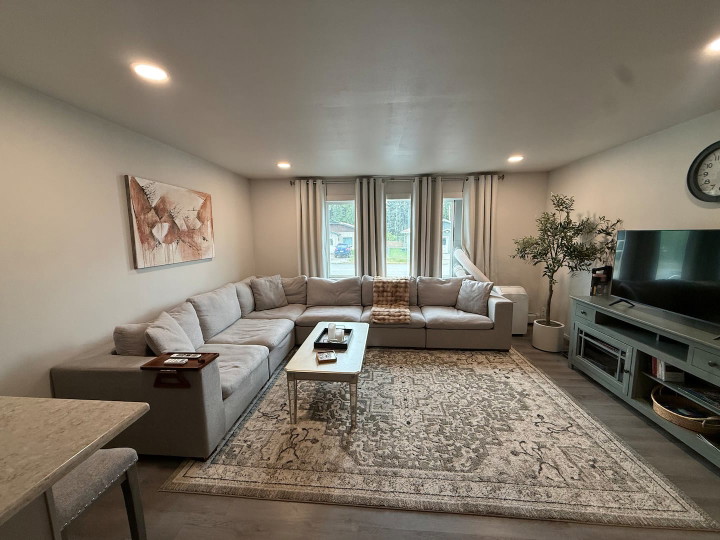 Freshly Remodeled Apartment - Fairbanks, AK