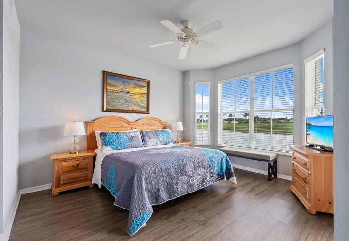 Asiago, Greenlinks Condo, Pool, Golf & Gym Access! - Naples, FL