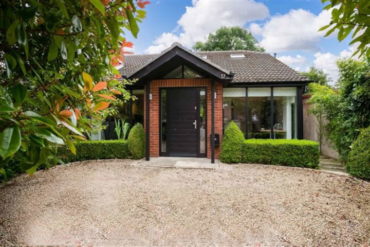 Stylish, Modern Home Near "Irelands Amalfi Coast" - Dublin