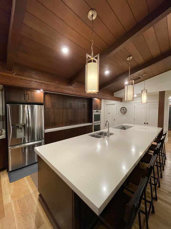 Secluded Rustic Modern Home In Orem/provo - Vineyard, UT