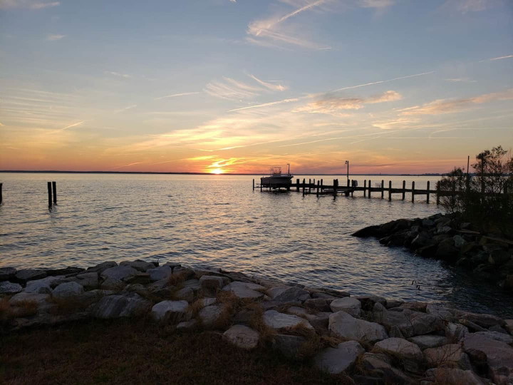 Quaint Fishing Retreat On The Lower Potomac Piney - Maryland