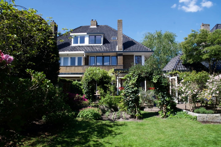 Classic Home: Oasis Near Amsterdam, Beach + Bikes - Heemstede