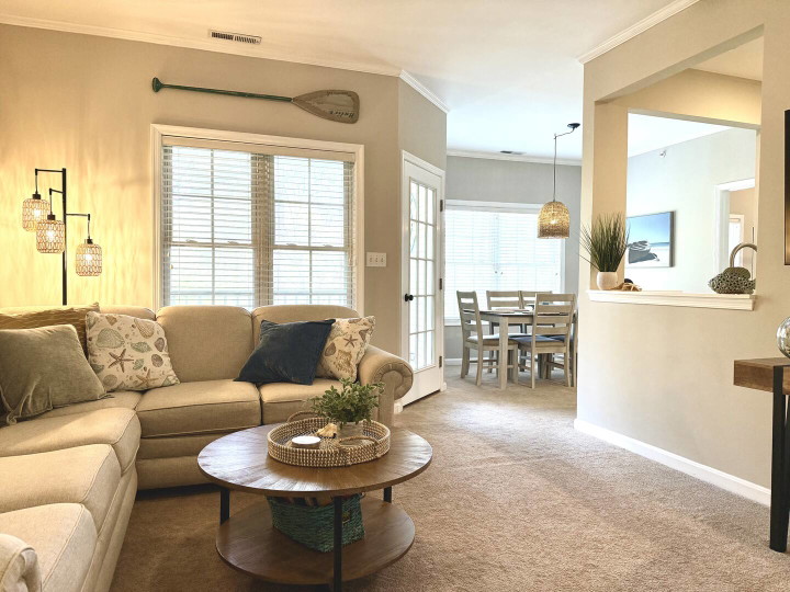 Coastal Modern Condo Balcony, 2 Baths, East Rt 1 - Delaware